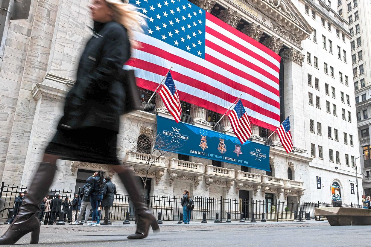 Rocky US stock market faces inflation data test | The Star