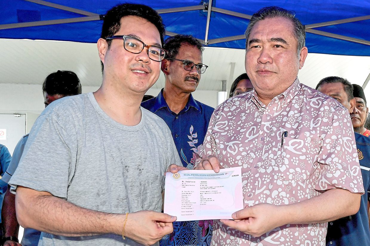 Help pours in for victims | The Star