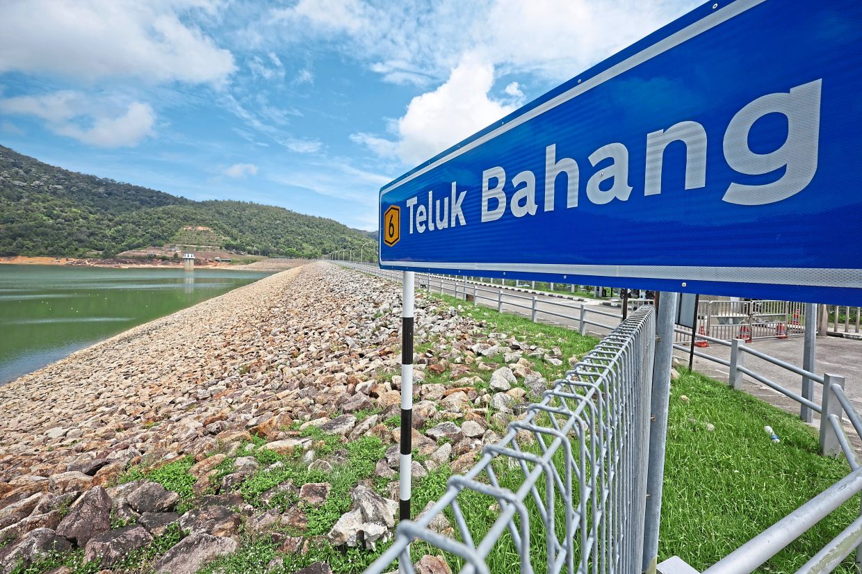 Water levels of island dams rise | The Star