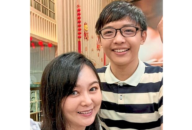 Teacher retakes SPM for student insight | The Star