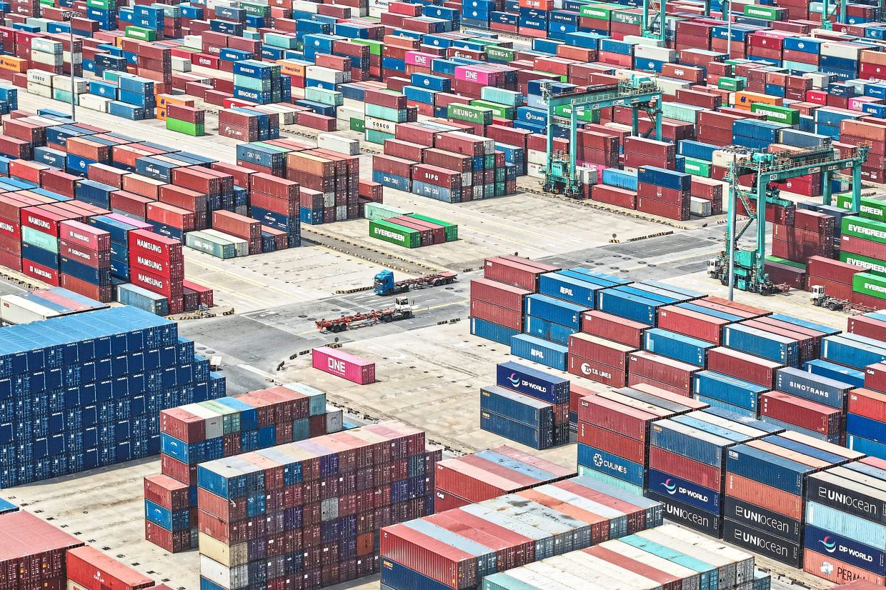 Tariff relief deal spurs shipping rush | The Star