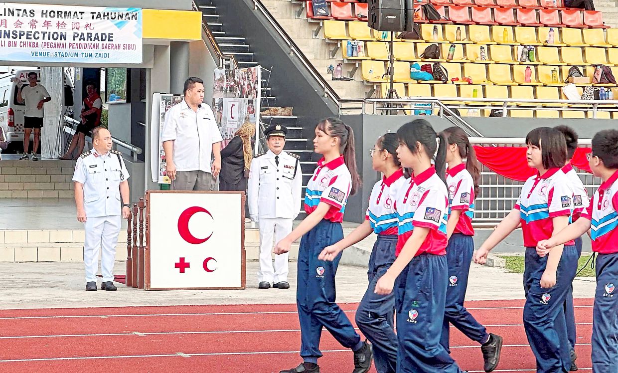 Humanitarian theme in MRCS parade | The Star