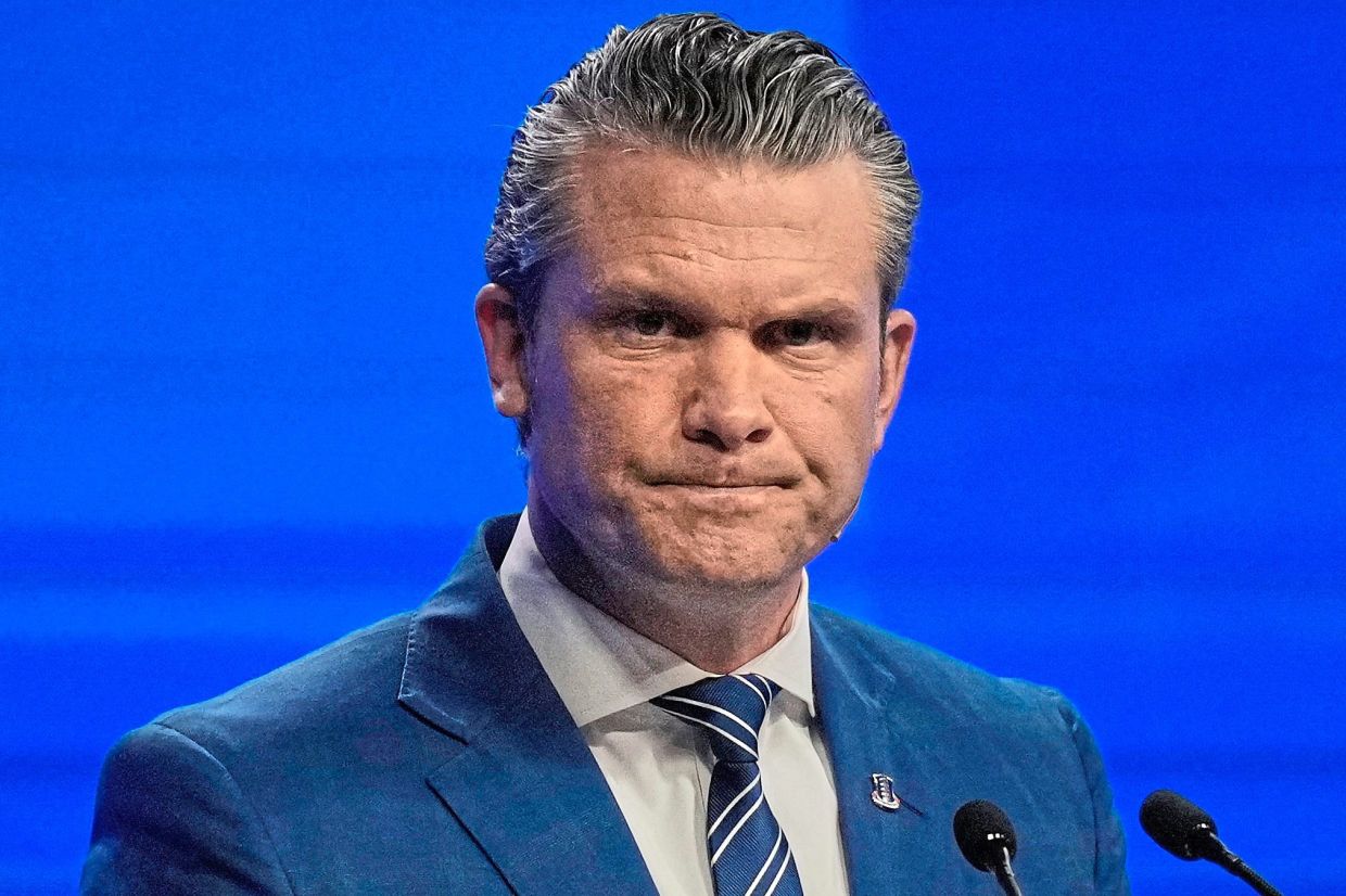 Pentagon chief’s Lee-Trump comparison draws flak | The Star