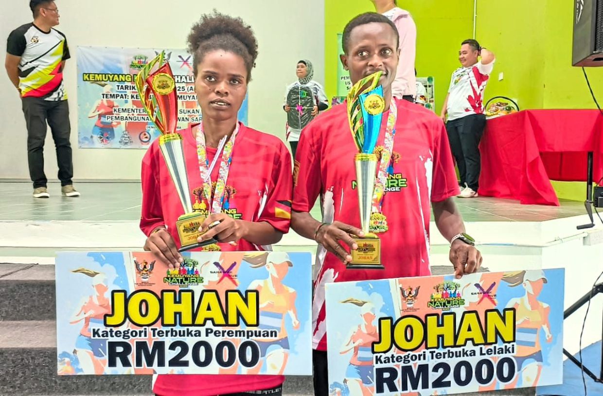 Kenyans dominate jungle race | The Star