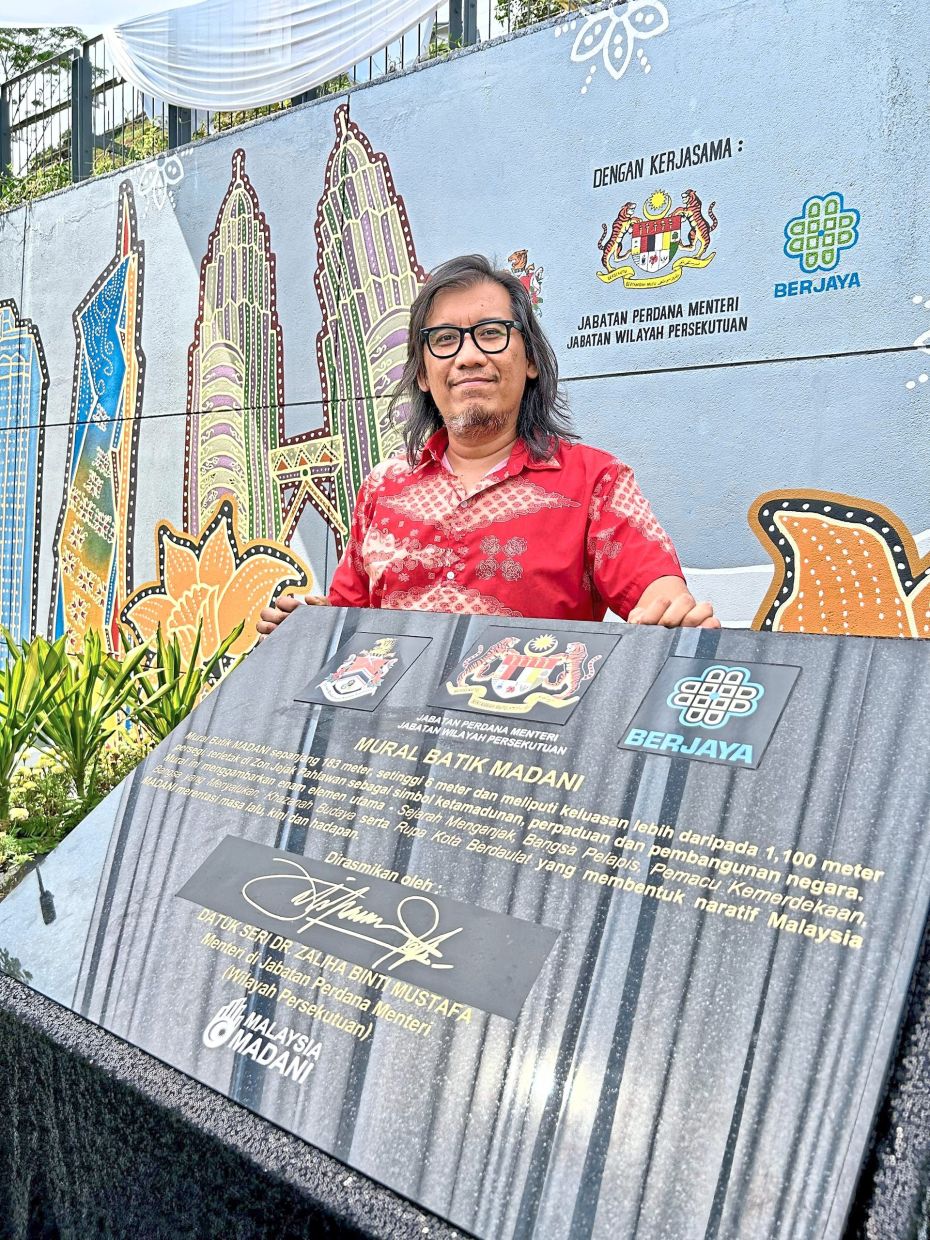 Batik mural brings colour, culture to KL | The Star