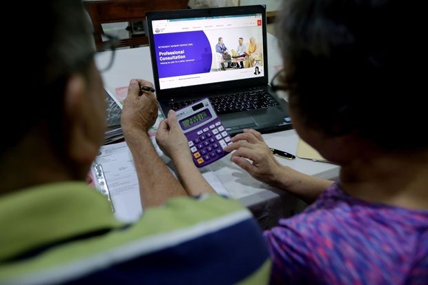 Pros and cons of raising retirement age to 65 | The Star