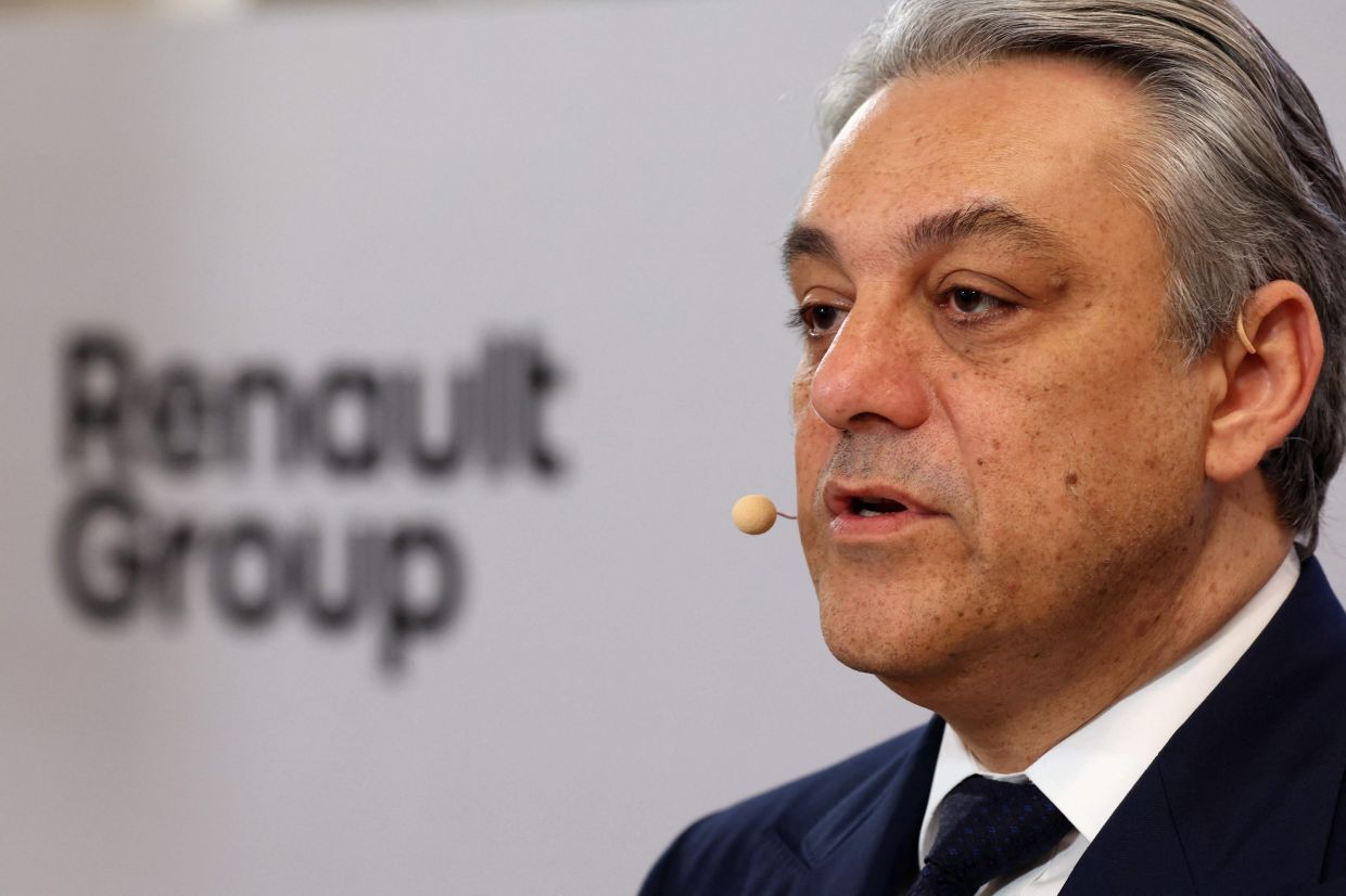 Stellantis, Renault urge EU to ease rules amid China EV threat | The Star
