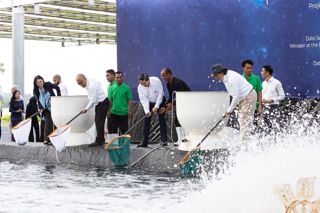 Brunei inaugurates South-East Asia’s first net-zero shrimp aquaculture ...