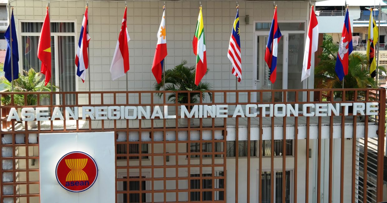UNDP-Cambodia and Asean mine action centre renew partnership to ...