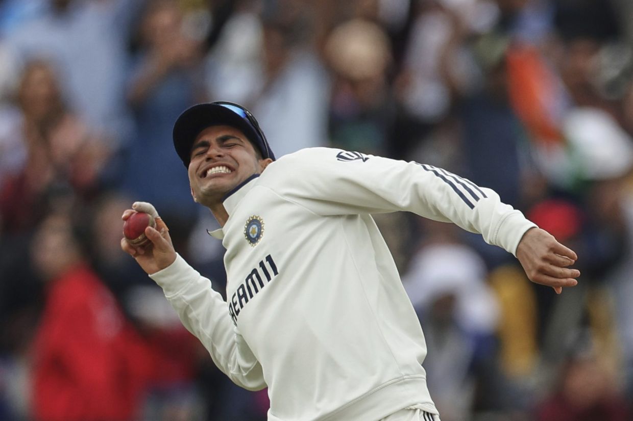 'He is our new hero': India cricket captain Gill hailed back home after ...