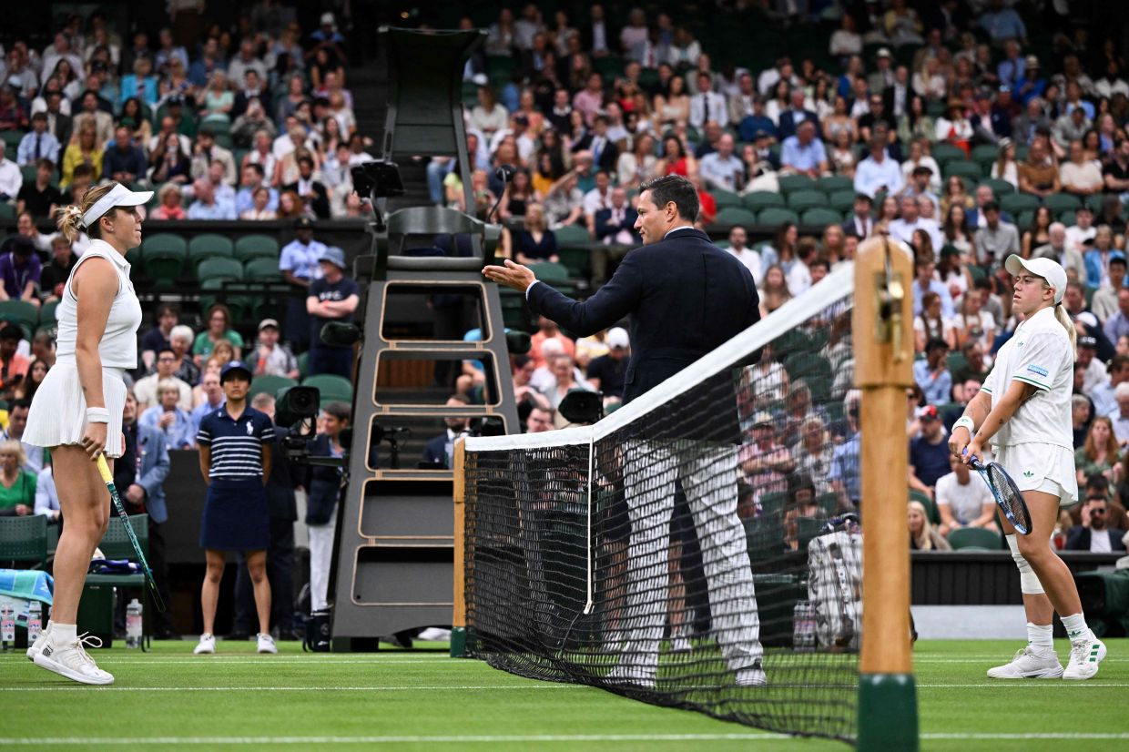 Wimbledon blames human error for a mistake by the tech that replaced ...