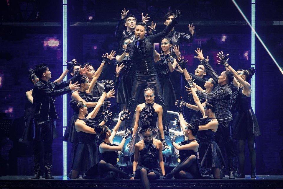 HK superstar 'Heavenly King' Jacky Cheung adds three more encore ...