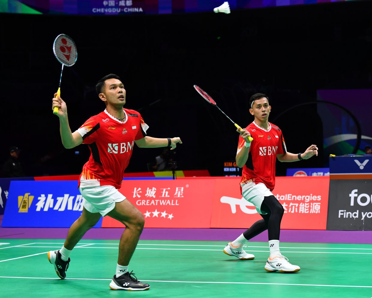 Badminton: Fajar swaps partner in bid to end Indonesia's title drought ...