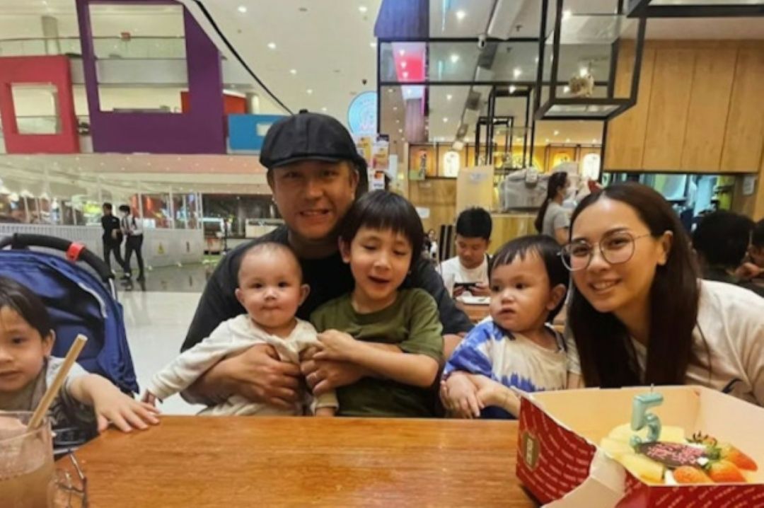 HK singer Steven Cheung and family at risk of homelessness as lease termination nears | The Star