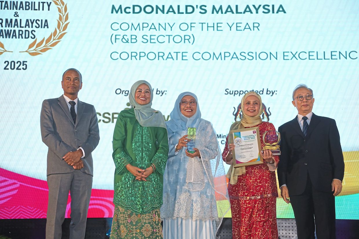Fast-food giant wins CSR awards for eighth year | The Star