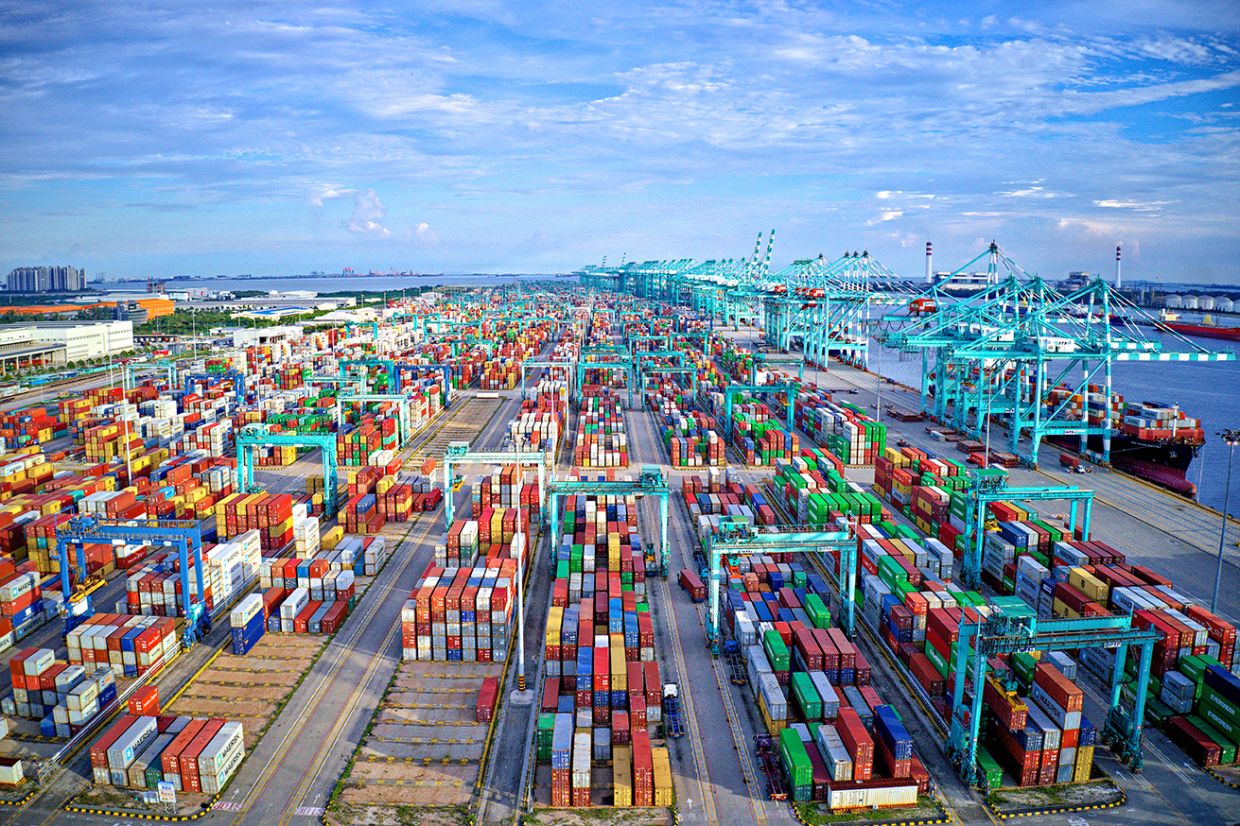MMC Port eyes cornerstone investors | The Star