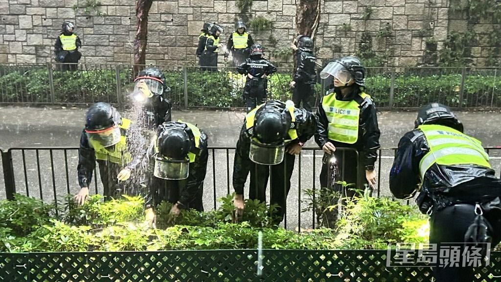 Hong Kong police investigate mangled body found on street | The Star