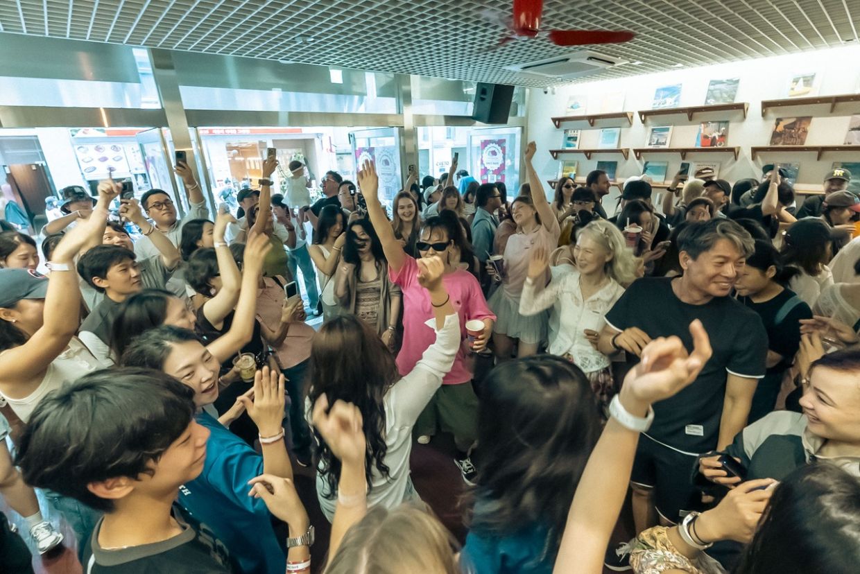Seoul’s night owls try daylight: coffee, dancing, and new friends at ...