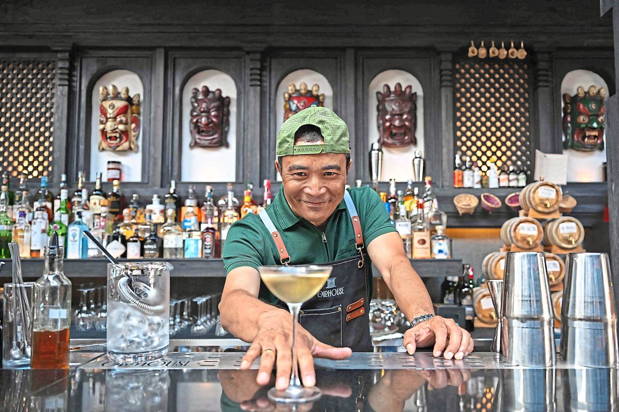 Cocktail bars in Nepal are shaking their way to global recognition ...