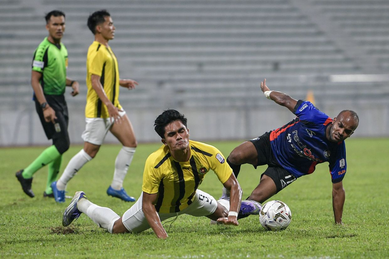 Football: Police becoming a draw specialist in the Super League | The Star