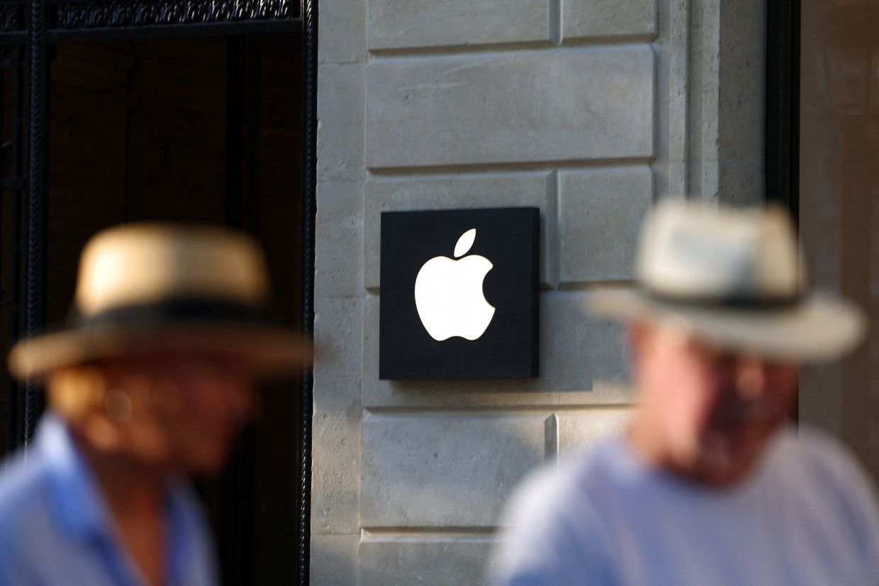 Apple claims ex-employee, China’s Oppo stole trade secrets | The Star