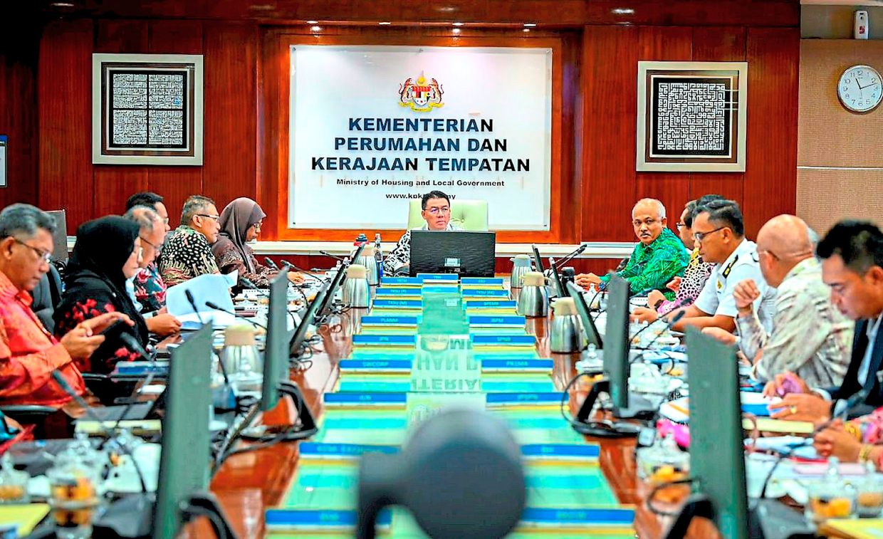 Property overhang under control, says ministry | The Star
