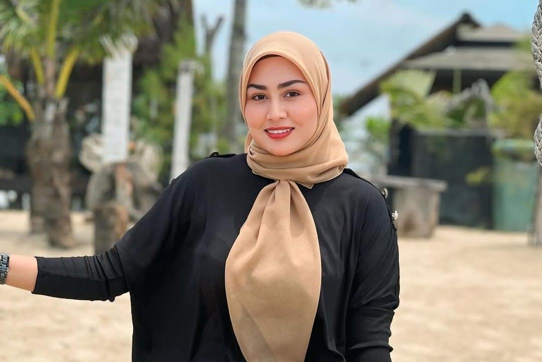 Local singer Eda Ezrin recalls life in Thai jail, says detainees could ...
