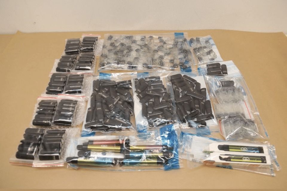 Central Narcotics Bureau nabs eight Singaporeans, seizes over 400 Kpods ...