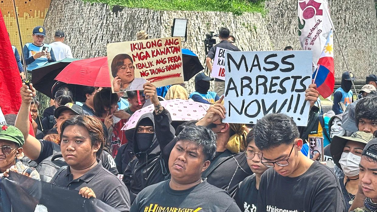 Task force to probe flood project scandal | The Star