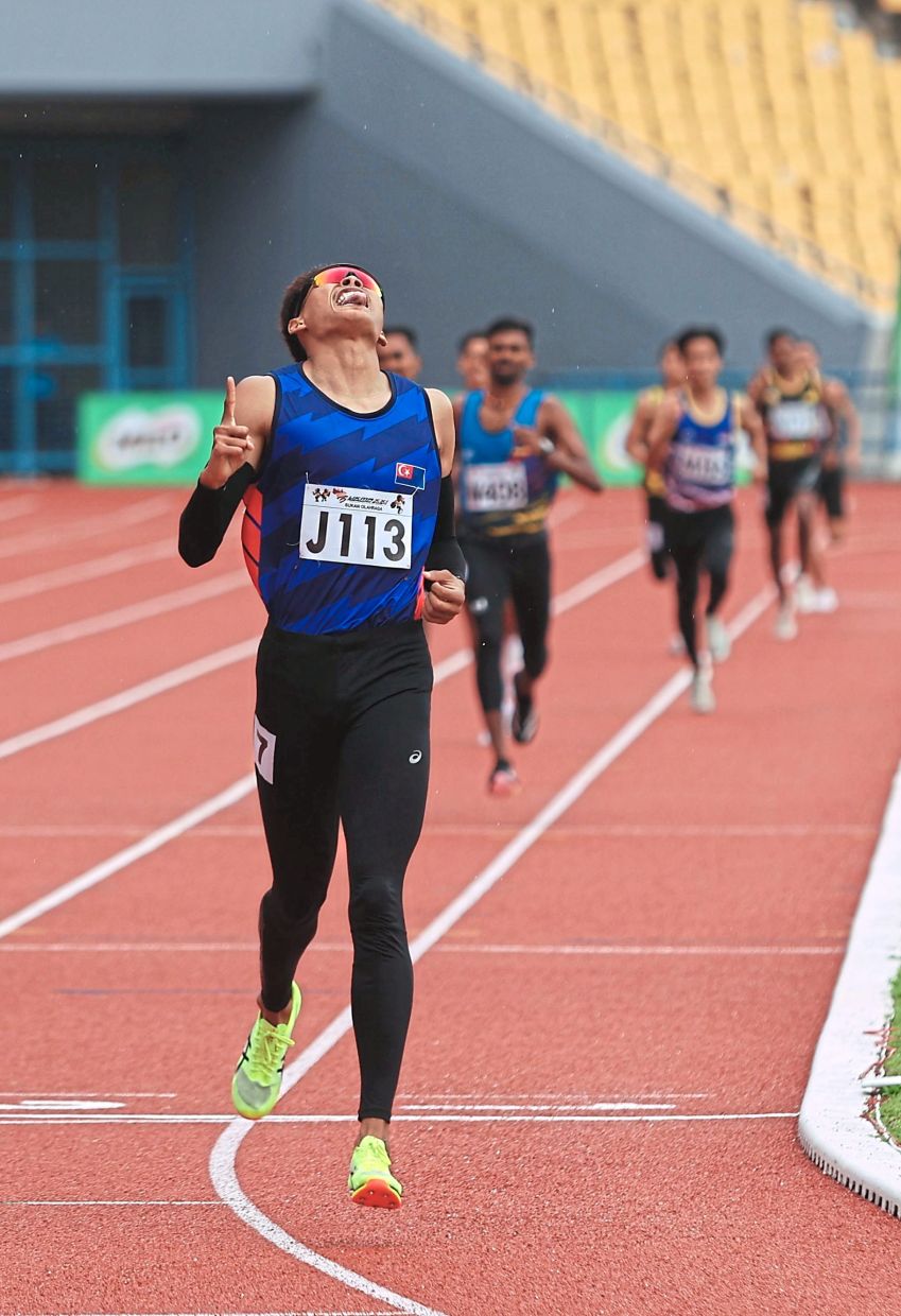 Athletics: Middle-distance runner Umar falls short, but gains big in ...
