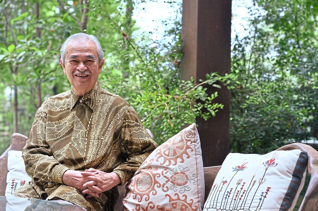 Pak Lah’s Cabinet fellows pay tribute to the gentleman of M’sian ...