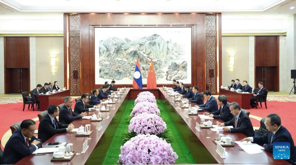 Chinese vice president meets Asean leaders attending 22nd China-Asean ...