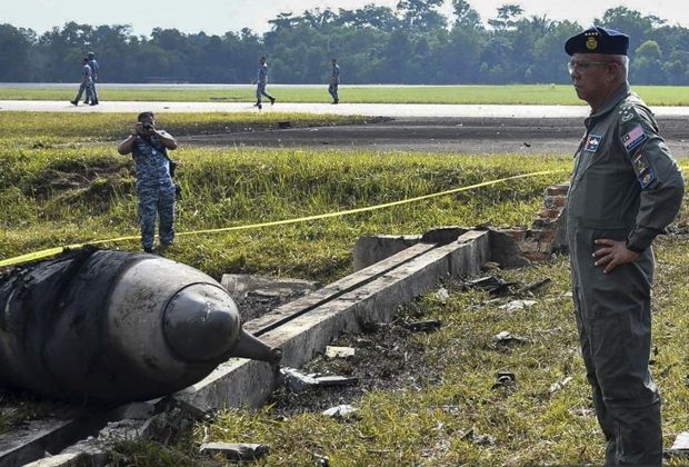 Bird strike took down Hornet fighter jet | The Star
