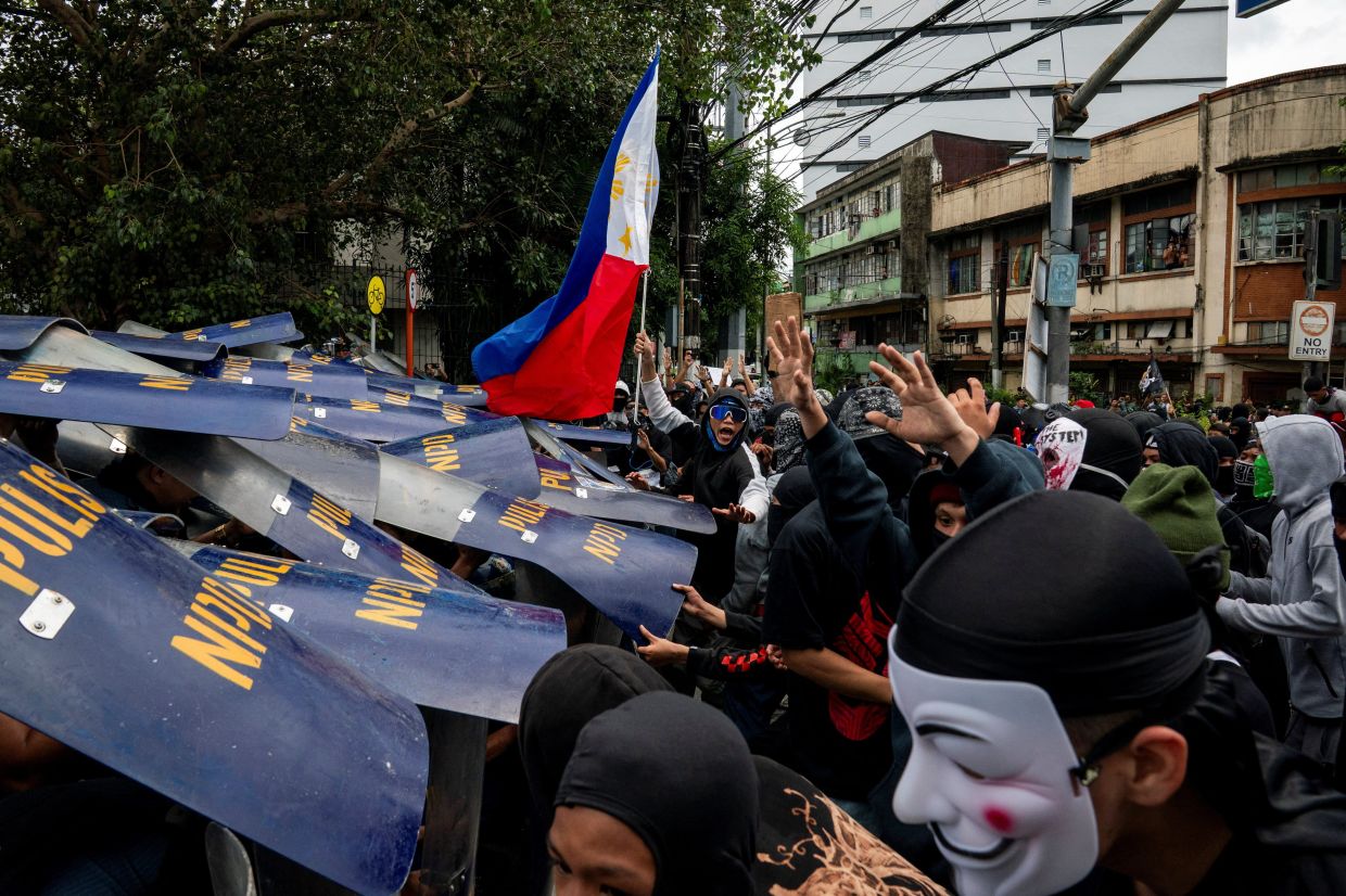 Philippines’ corruption probe expands to more infrastructure | The Star