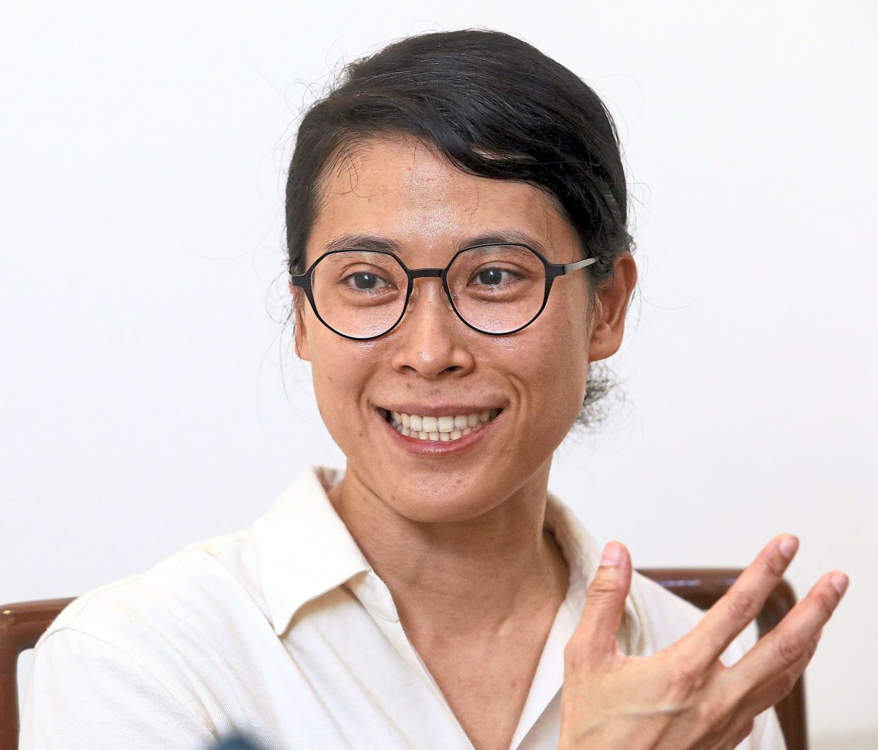 Meet the Malaysian hobbyist nicknamed the "Bug Lady" at work | The Star