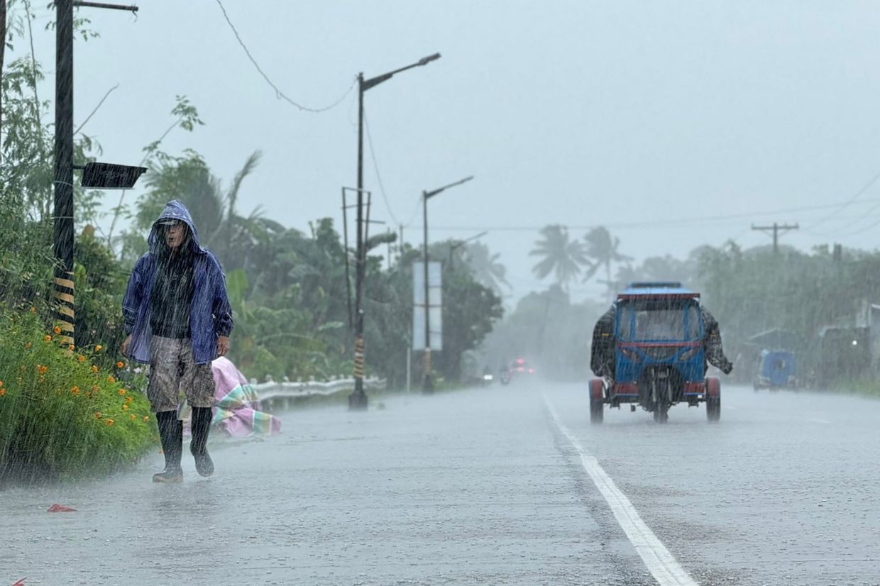 Severe weather affects 224,500 families in the Philippines, three more ...