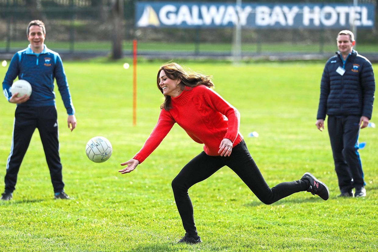 Football: Set the ball rolling | The Star