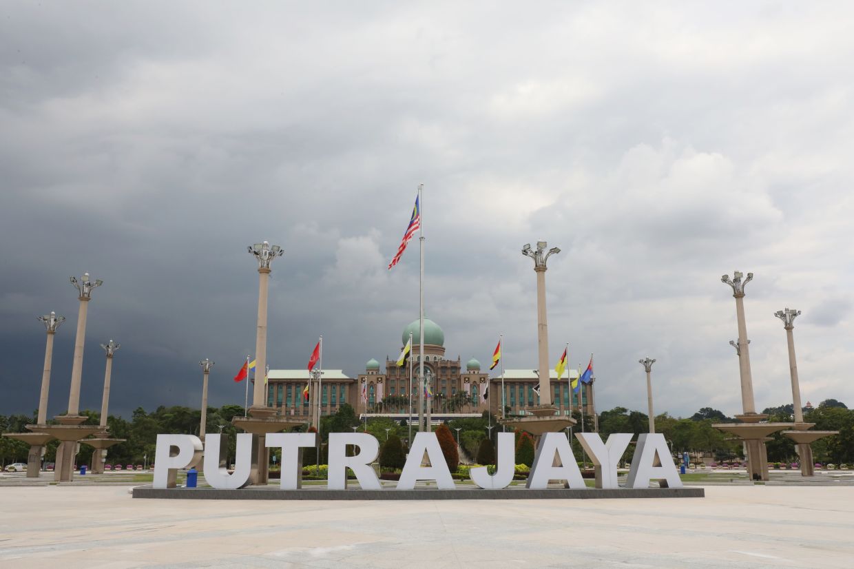 Budget 2026 likely to see record high of RM430.3bil federal govt ...