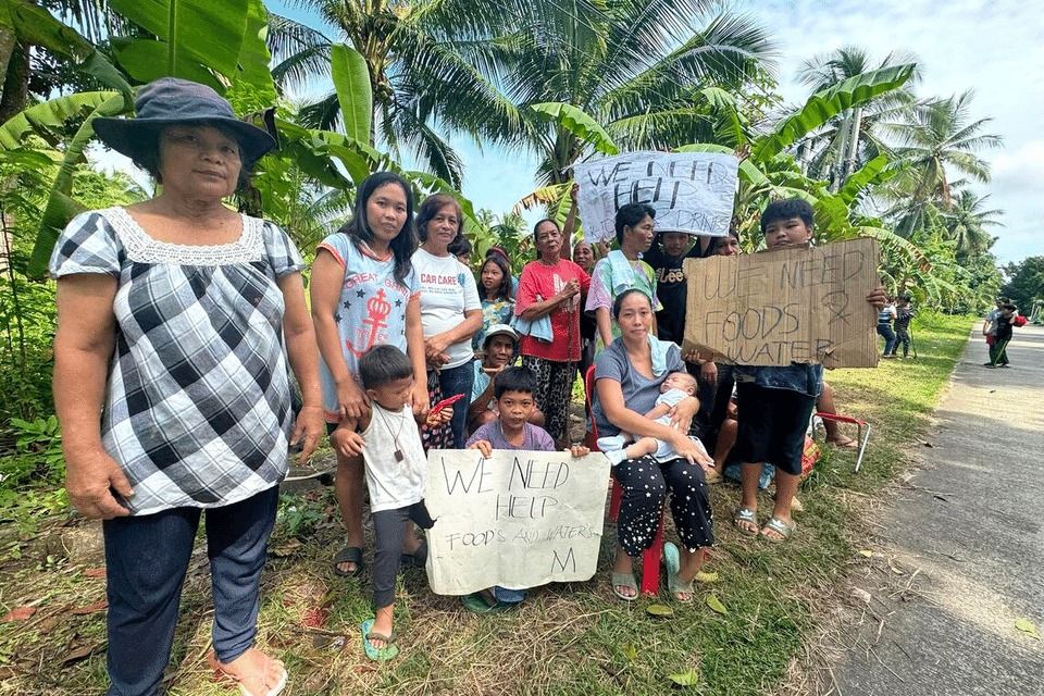 Cebu quake survivors beg for food and sleep in open fields as ...