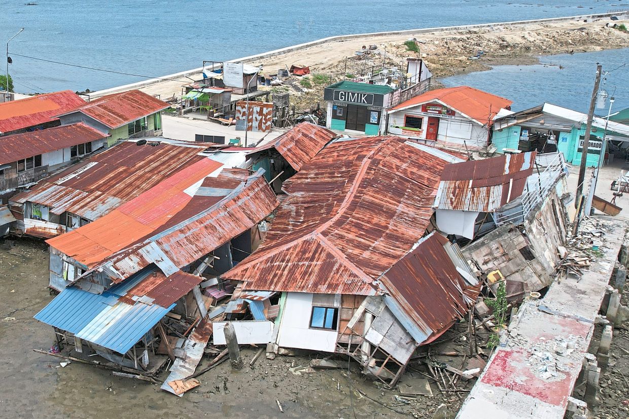 Cebu quake survivors call for aid that’s slow to come | The Star