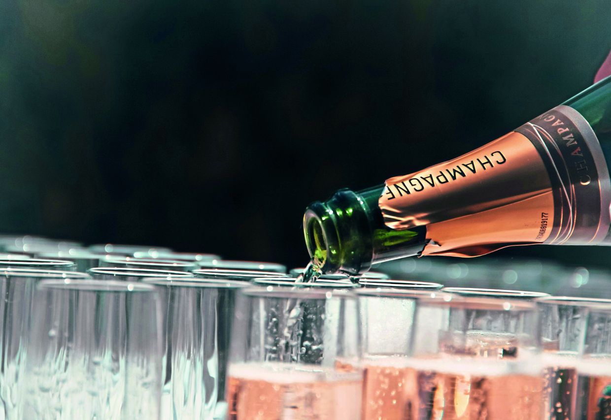 Champagne makers hope pick up in quality will put fizz back in demand ...