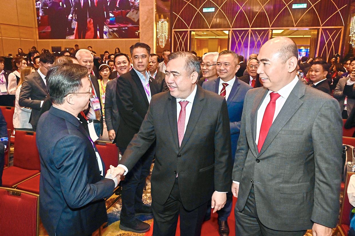 Opportunities rise for Asean amid global uncertainty | KLSE Screener