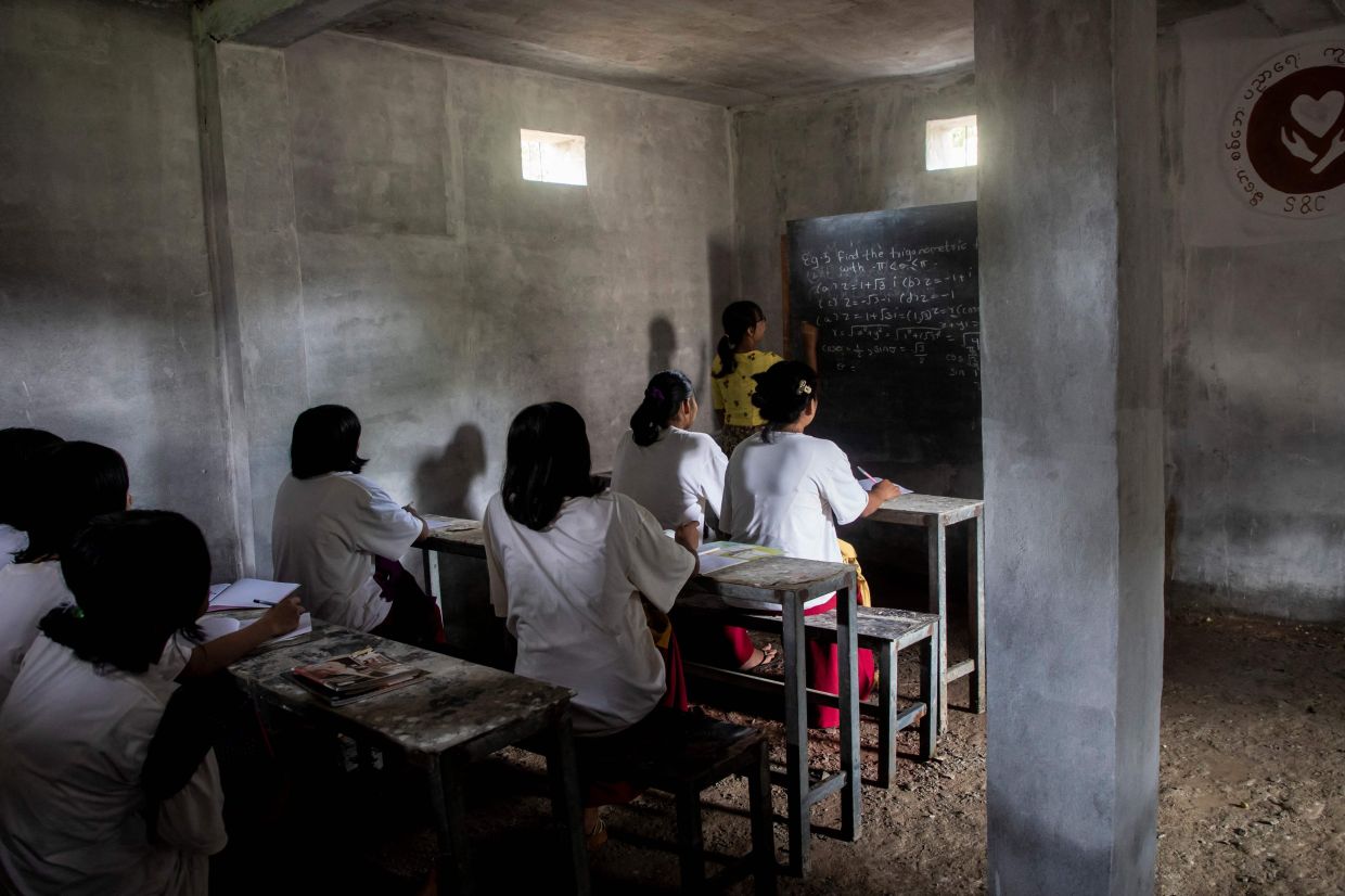 Myanmar air strikes force youth into bunker schools | The Star