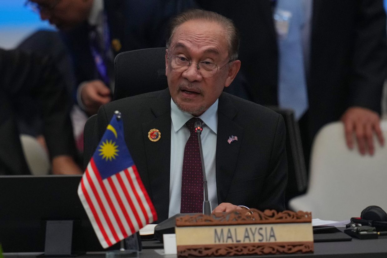 Anwar Ibrahim: Upgraded Asean trade deal strengthens member economies ...