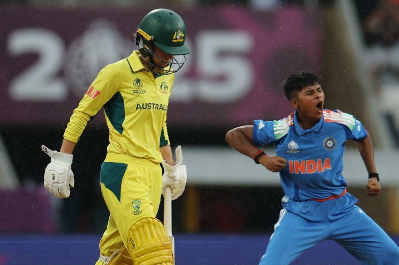 Cricket: Cricket-Australia skipper bemoans 'junk' bowling after World ...
