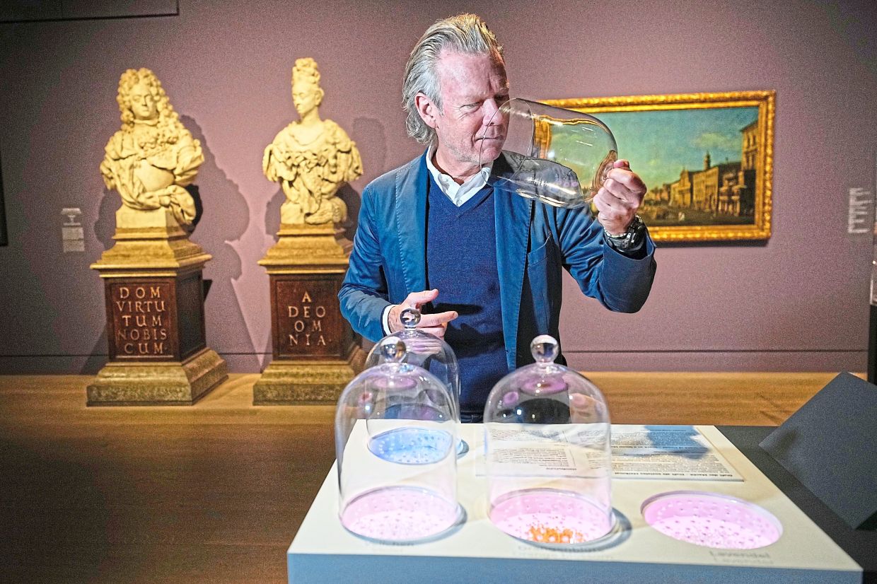 Smell your way through history at this German scents exhibition | The Star