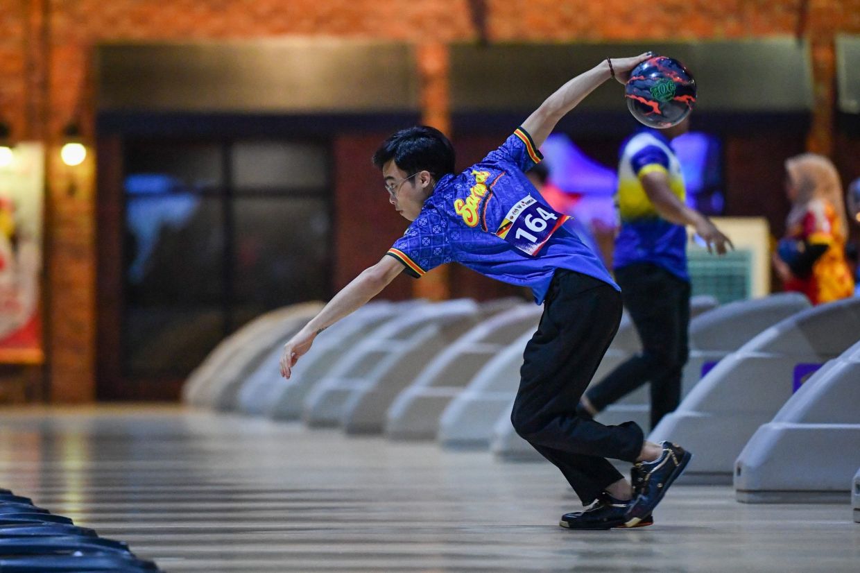 Bowling: Healthy rivalry motivates young bowler Fan Yew ahead of debut ...