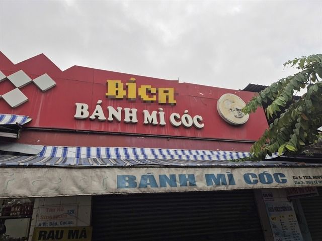 Over 200 suspected food poisoning cases linked to banh mi in Ho Chi ...
