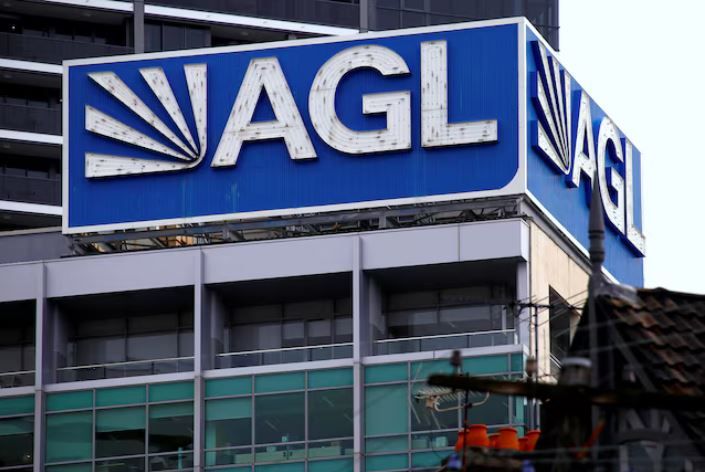 AGL sells Tilt Renewables stake to QIC, Future Fund for US$487mil | The ...