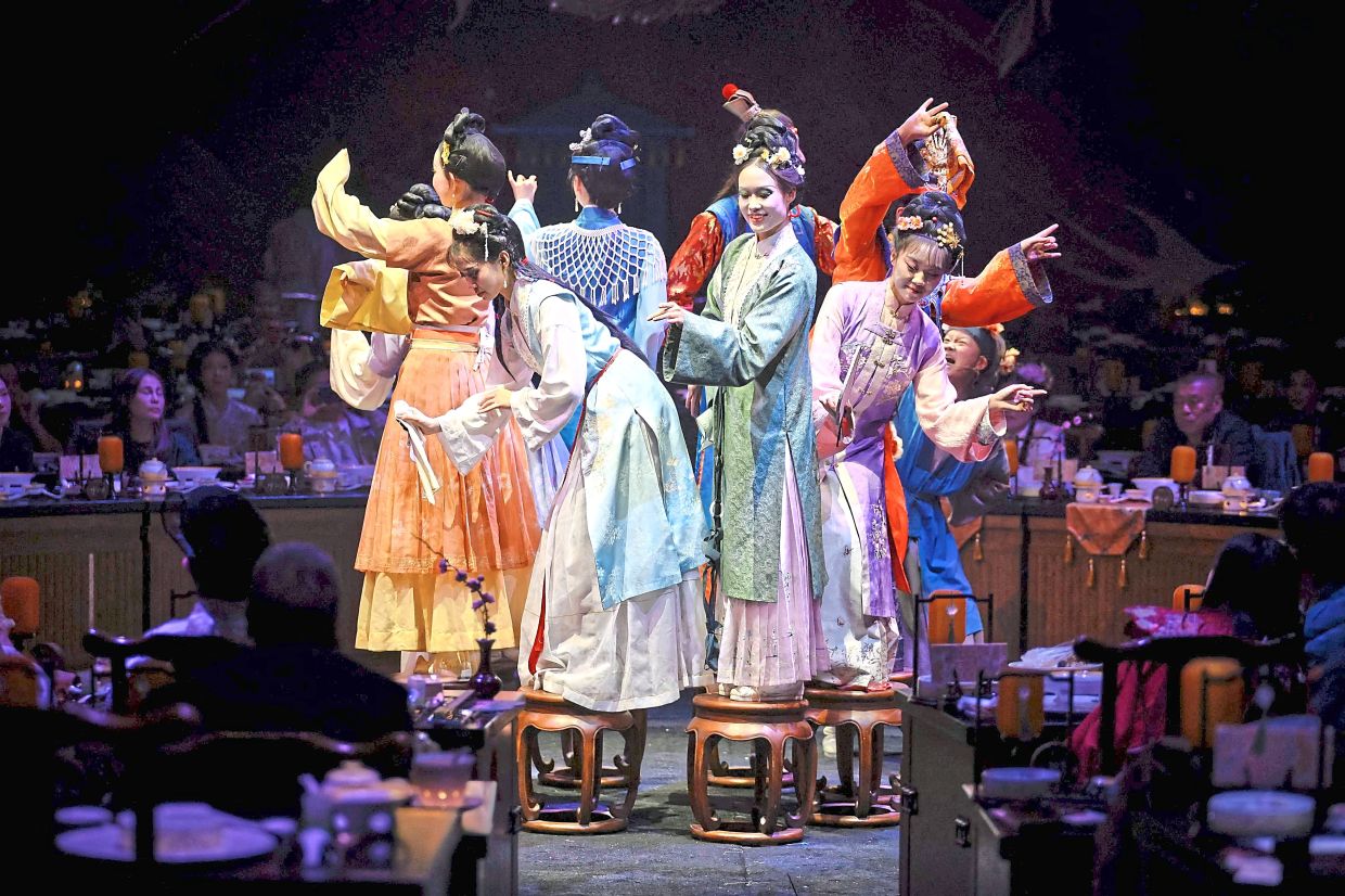Time-travelling to ancient China - Young diners embrace immersive ...